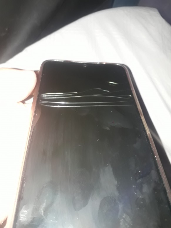 Redmi Note 10 Pro Layar Retak Dan bengkok - MIUI ROM - Xiaomi Community ...